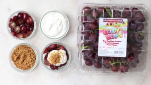 Candy Snaps Grapes with Sour Cream and Brown Sugar - Rainbow Delicious